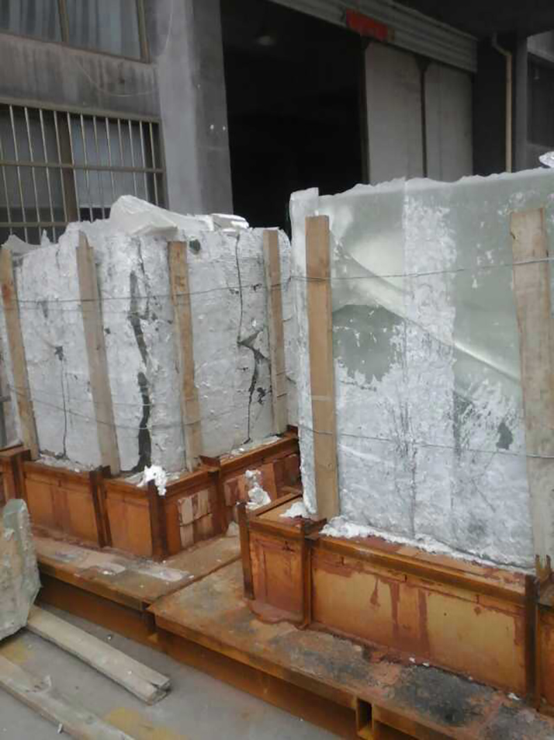 world's biggest solid glass Cube art design optical crystal Block ...