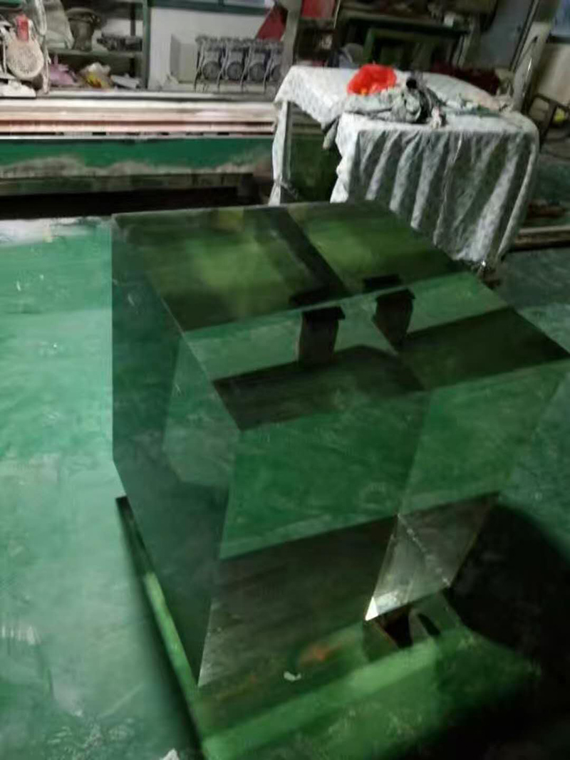 world's biggest solid glass Cube art design optical crystal Block ...