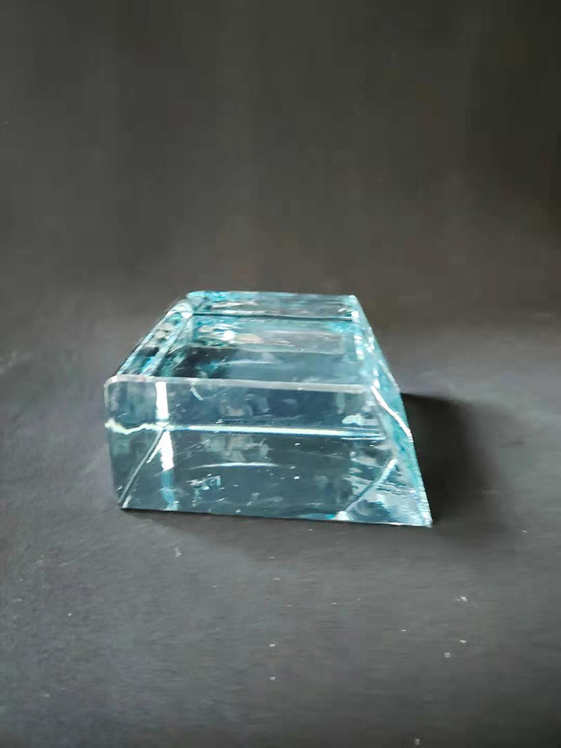 sea blue casting glass blocks for modern aquarium swimming pool decoration