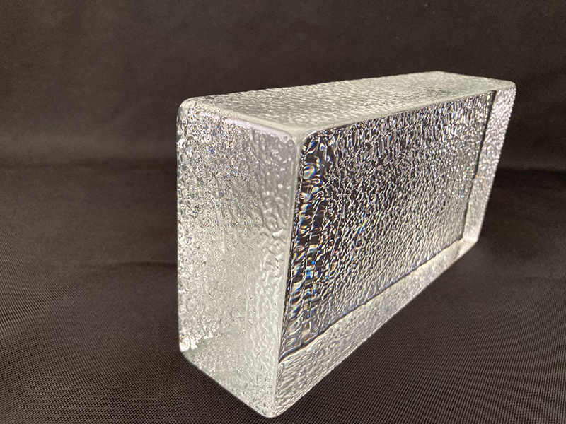 Straight Corner European Style Custom Pattern Solid Glass Bricks For Modern Partition Wall ...