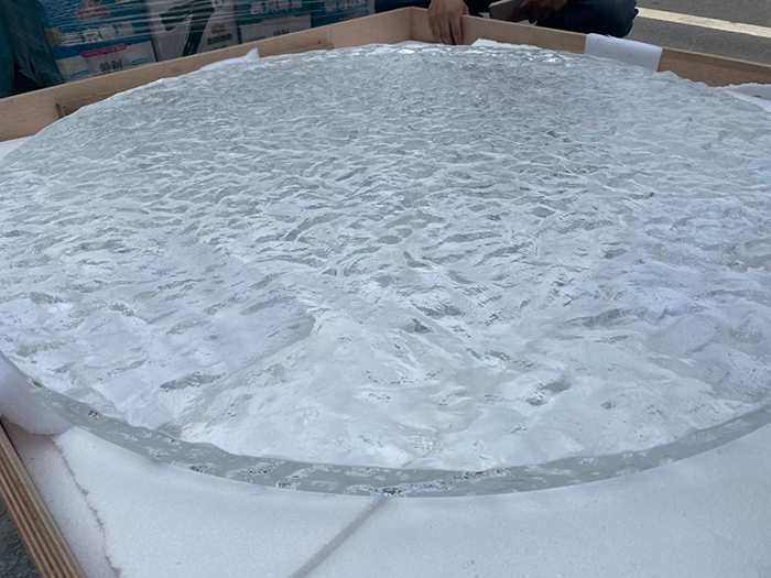 Advantages for custom Round glass table tops